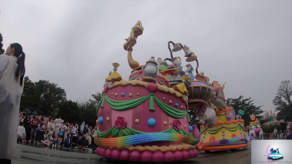 Le Revo-Rama à Tokyo Disneyland ! (vidéo)